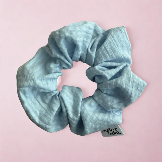 Christmas Scrunchie Bauble - Light Blue – SOHL STORE